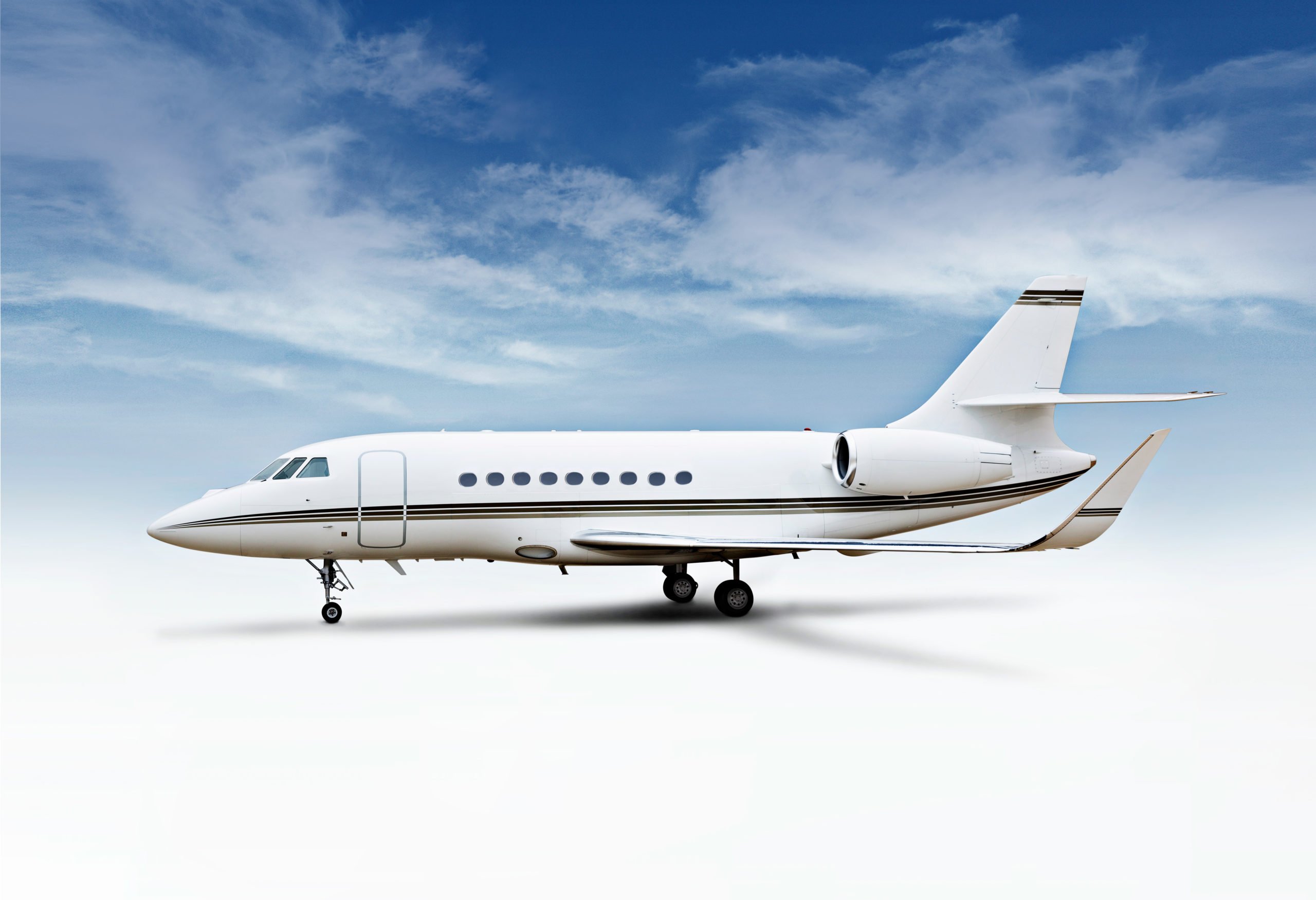 Falcon 2000 Lx Specs
